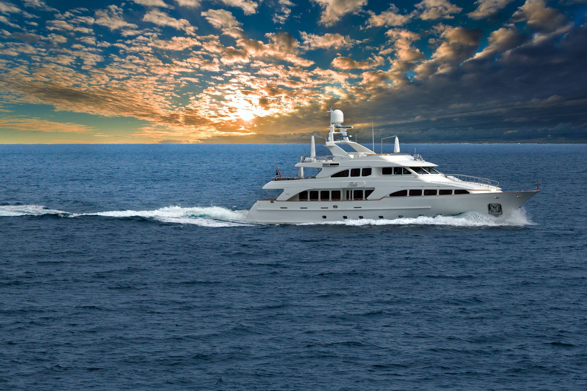 Yacht SIETE, Benetti Yacht | CHARTERWORLD Luxury Superyacht Charters